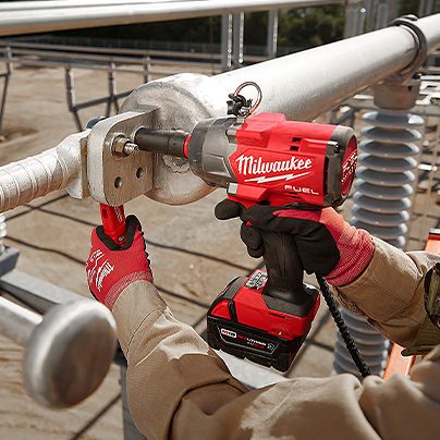 M18 FUEL™ 1/2" High Torque Impact Wrench w/ Pin Detent Kit | Milwaukee Tool